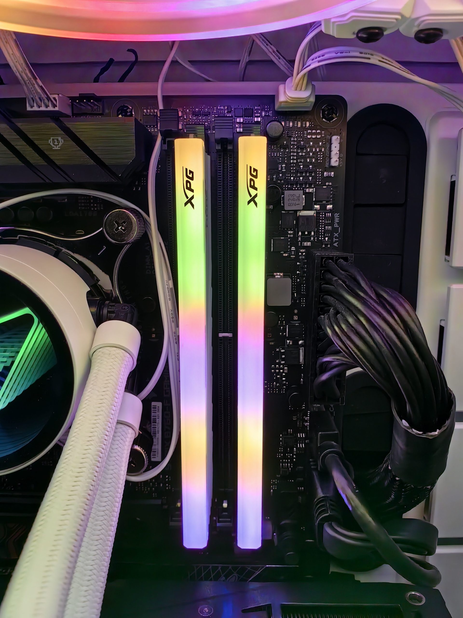 Обзор оперативной памяти XPG Lancer Blade DDR5-6000 RGB – Разумный апгрейд