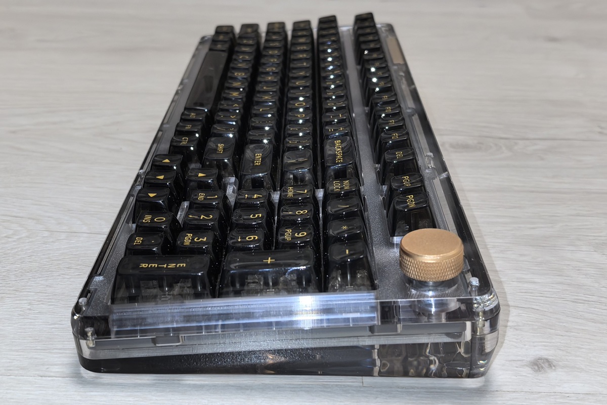 Обзор игровой клавиатуры KiiBOOM Phantom 98 - Феерия красок